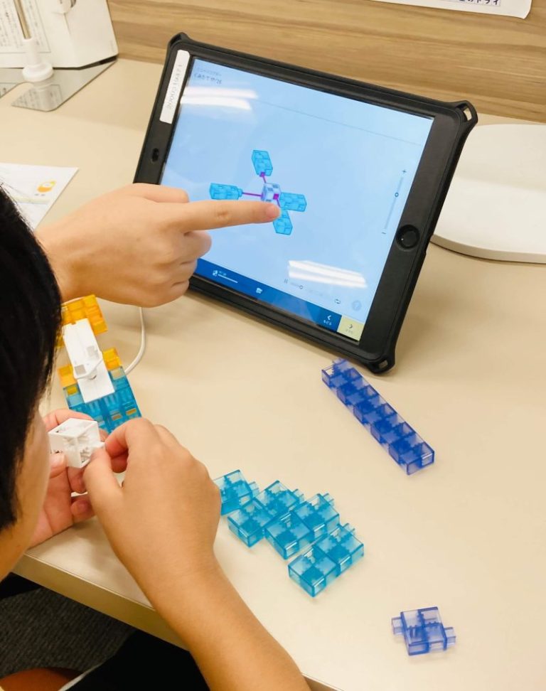 【KOOV®の評判は？】体験してわかった他教材との違い！見た目だけじゃない特徴とは | ずぼらどんとこい！/理系に強い子に育てる